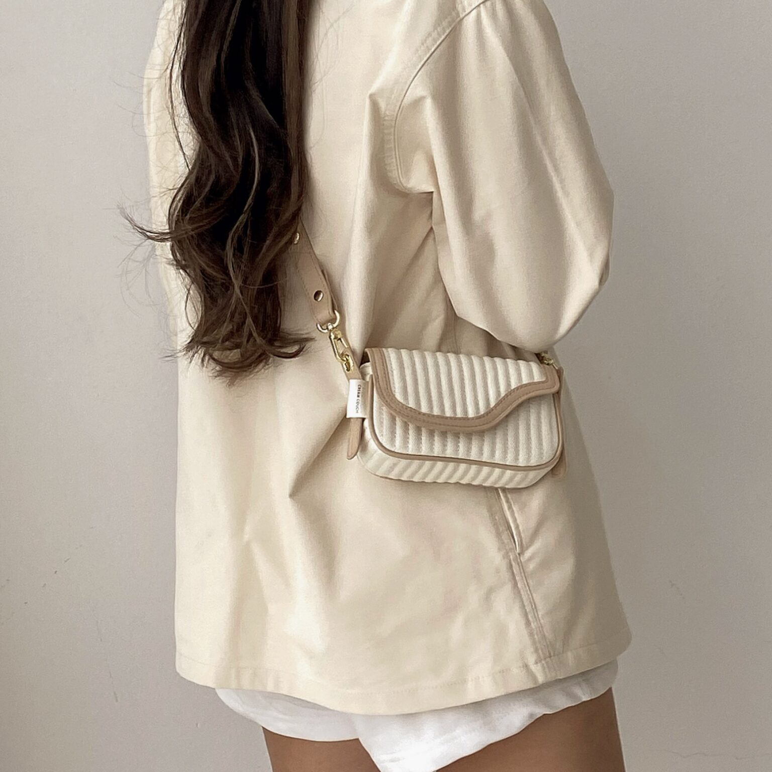 CC Signature Micro – Cream Couch