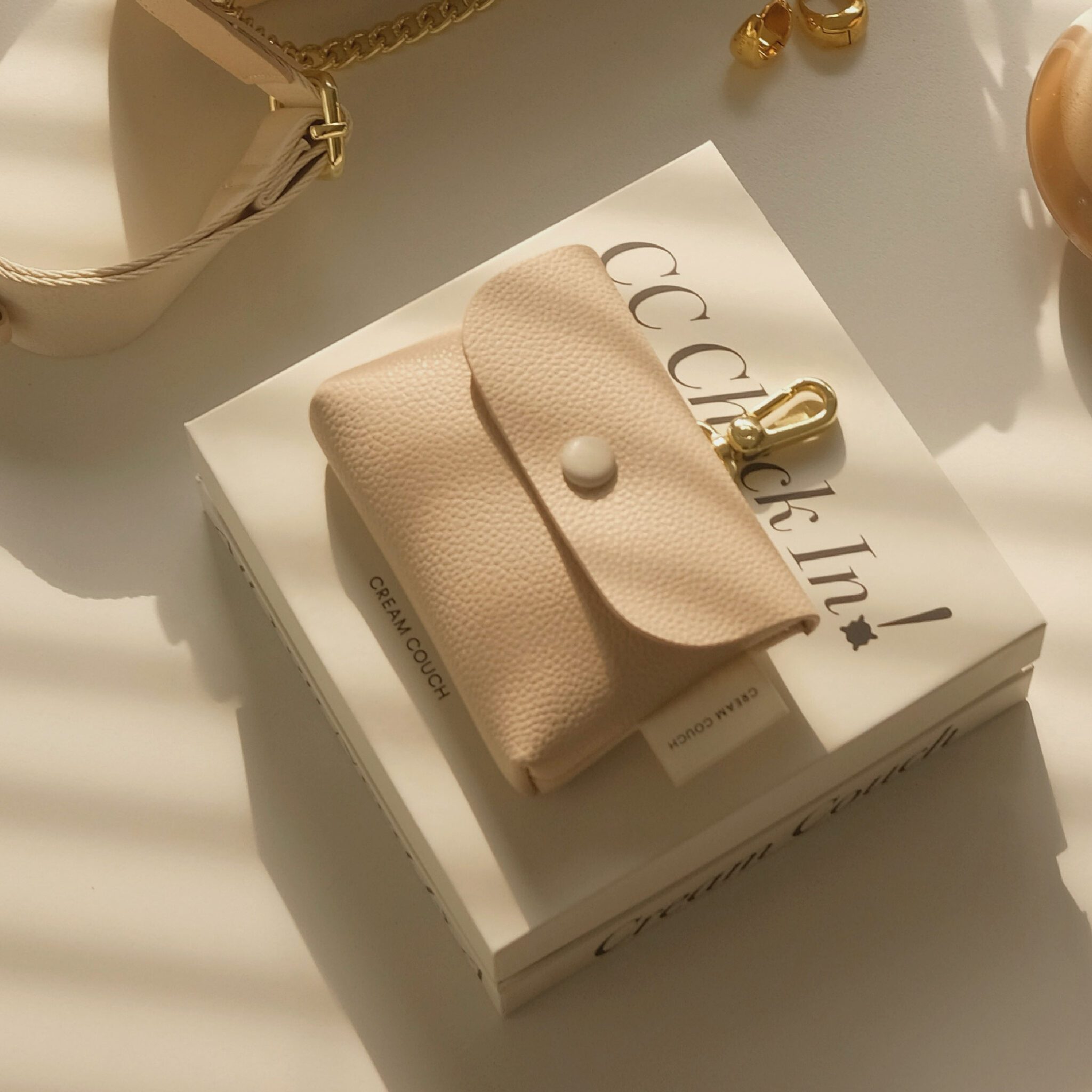 Signature Mini Pouch – Cream Couch