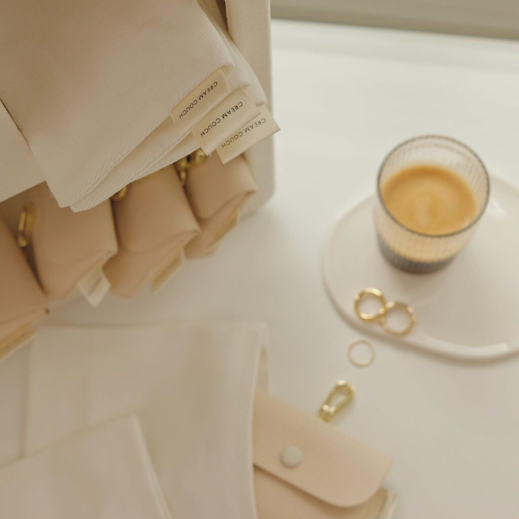 Signature Mini Pouch – Cream Couch